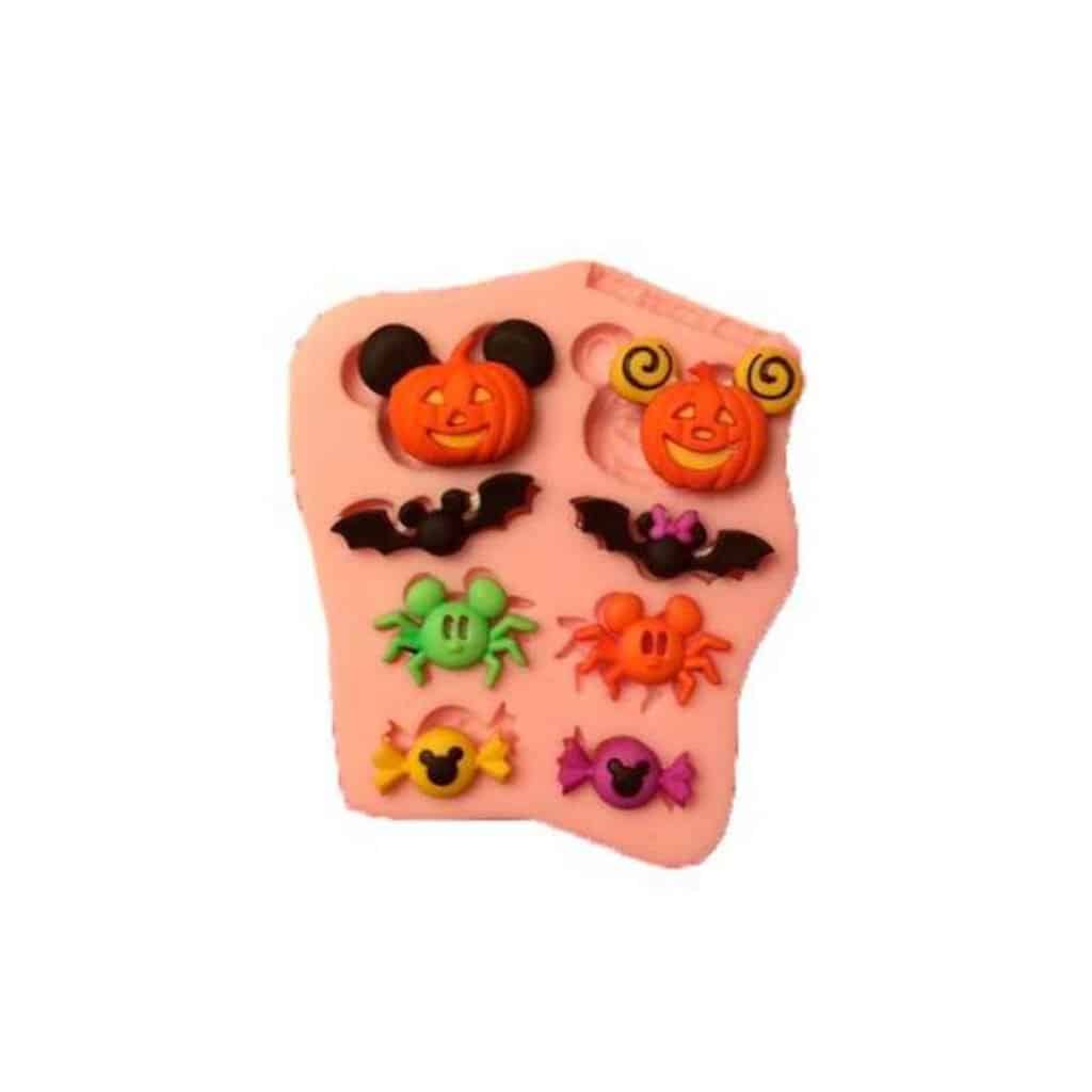 Chucky with Knife – Halloween – Oh Sweet Art!